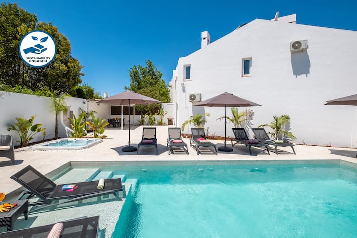 Fantastic Villa W/ Private Heatable Pool & Jacuzzi - Albufeira
