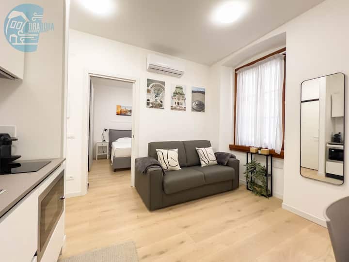 Piazza Della Borsa 3c | Tirabora Short Rent - Trieste