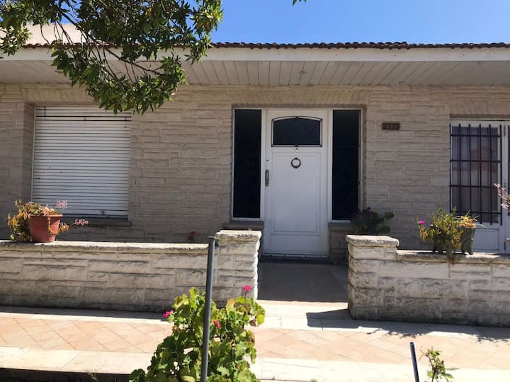 Casa Amplia En Playas Del Sur - Mar del Plata