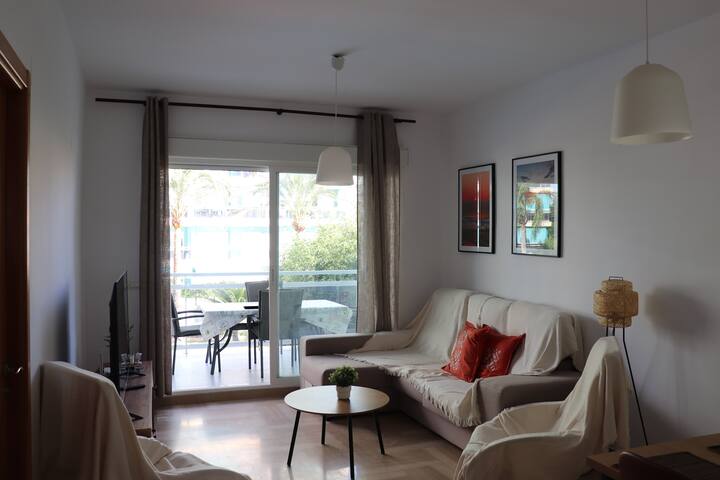 Lovely Apartment By The Pool - Gandía