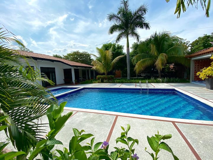 Casa Quinta Durania - Descanso En Familia - Colombia