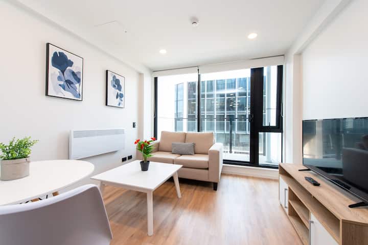 Central Retreat: High-level Views, Near Queen St - Auckland
