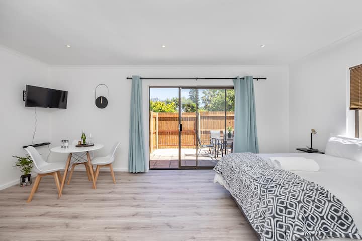 Seaside Escape Near The  Beach - Parklands