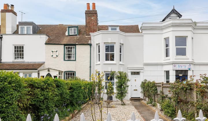 *Pilots Lodge-gorgeous Georgian Gem By Deal Castle - Deal