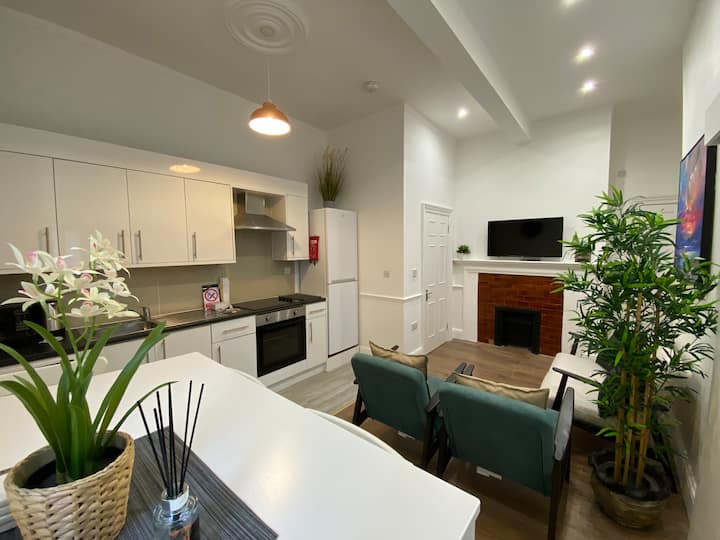 Charming London Greenwich Flat - ブロムリー