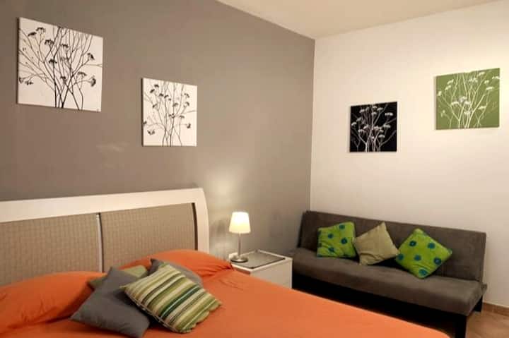 Apt Indépendant Au Rez-de-chaussée Près Du Vatican - Vatican City