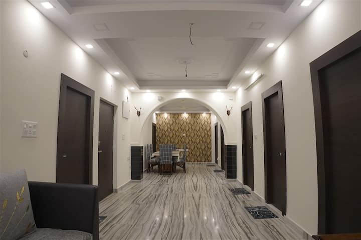 3 Bhk Entire Flat Sector V Saltlake Lagoon Retreat - Kolkata