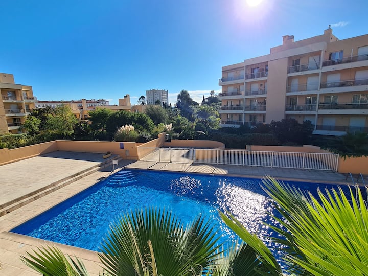 Studio Grande Terrasse Piscine à 5 Min De La Mer - Nice