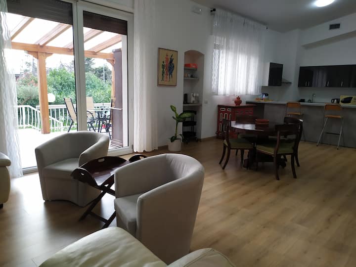 Villa Degli Ulivi [Metro M2] - Lombardy
