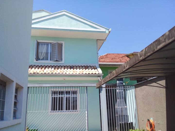 Sua Casa Fora De Casa Em Curitib - Curitiba