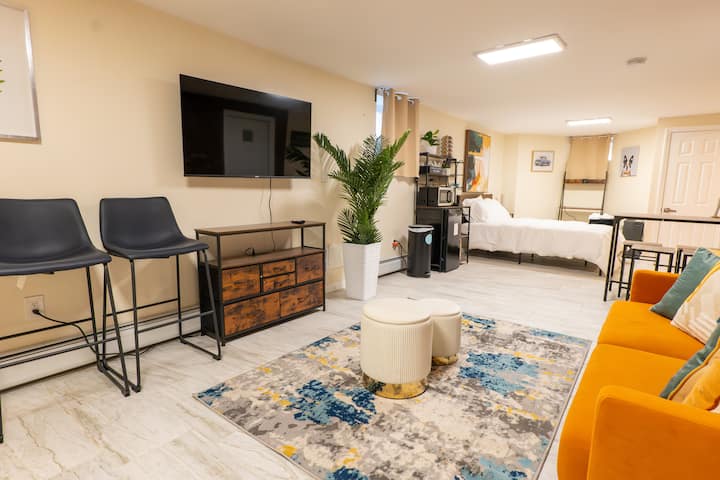 Cozy Studio W/ Parking & 15min From Nyc - Manhattan