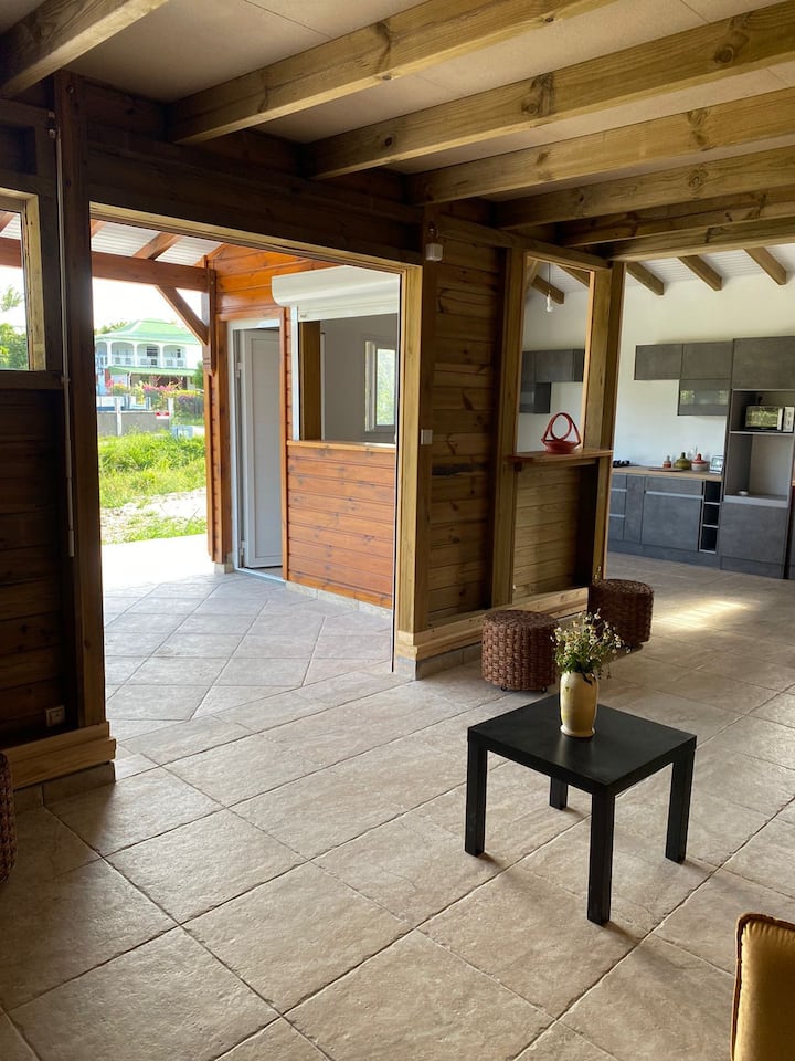 Le Chalet Des Rêves Ensoleillés - Saint-François