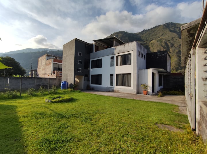 "Villa Cosmopolita" - Chimborazo
