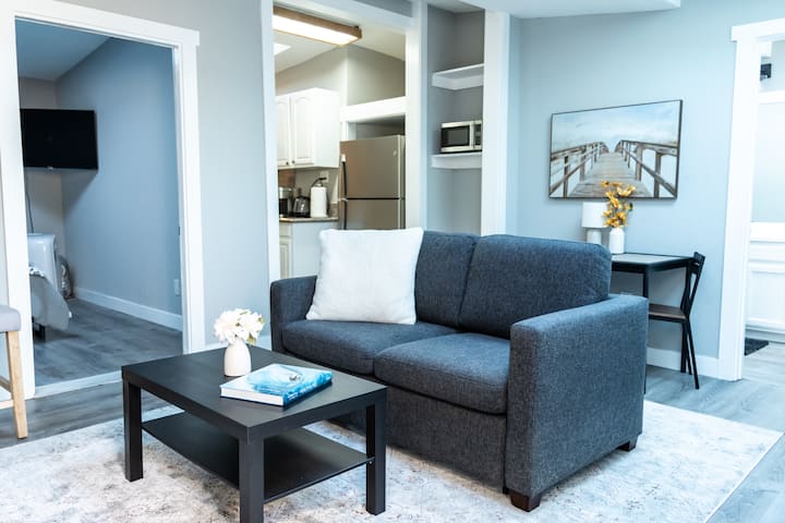 Private Island Themed Cottage - Castro Valley, CA