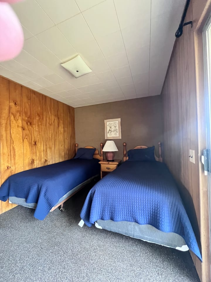 Cozy, Motel Twin Bed With Kitchen And Boat Parking - 마닐라