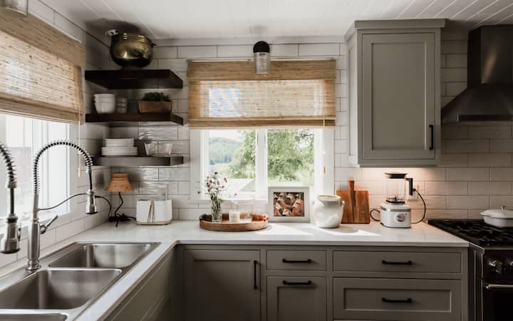 Northfarm-180 Acre Vineyards And Farmstead - Suttons Bay, MI