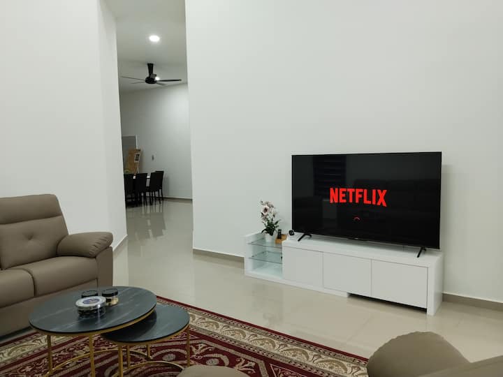Semid-taman Bukit Perdana/netflix(muslim Only) - Kluang