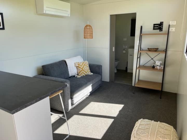 Peaceful, Quiet, Cabin - Napier