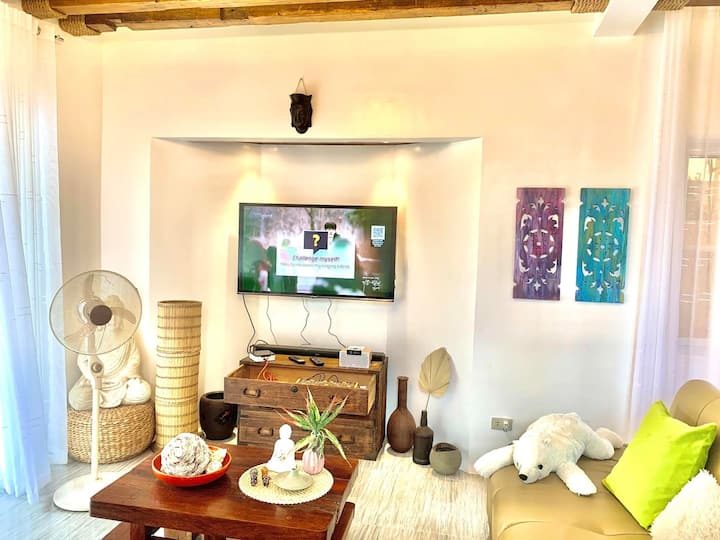 3mins Away To Tagaytay | 4br W/ Pool, Netflix, Ps4 - Tagaytay