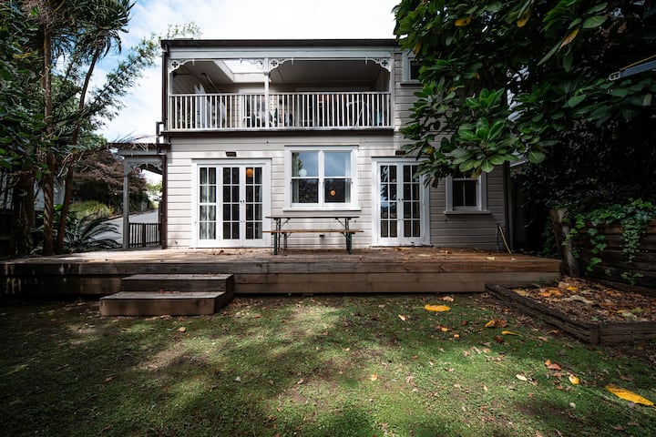 Classic Ground Floor Villa In Freeman's Bay - Auckland