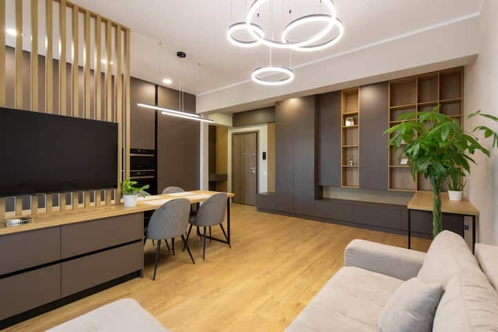 Elegant 2 Br Retreat - Cernica