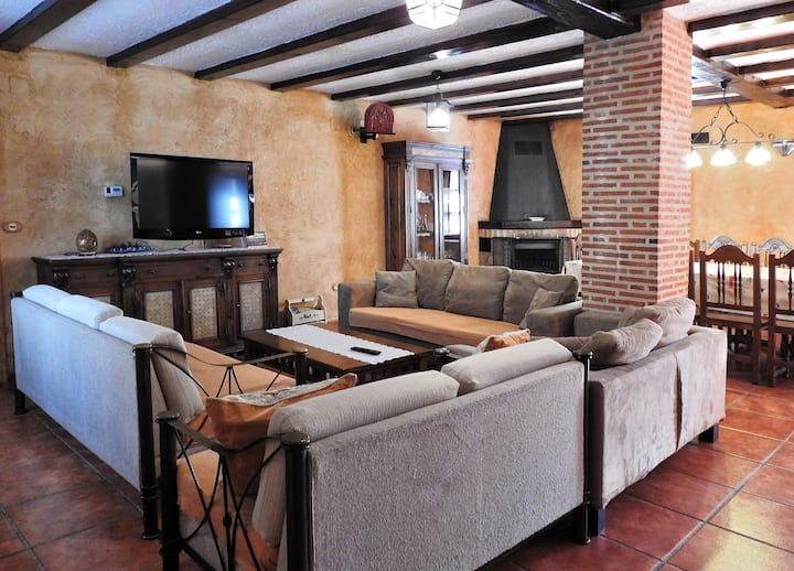 Casa Rural En La Montaña Palentina - Guardo