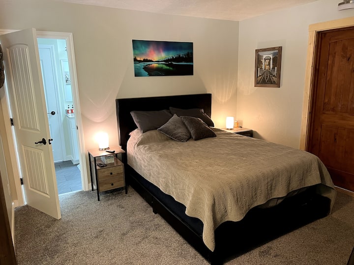 Nw Boise Modern Oregon Trail Oasis - Boise, ID