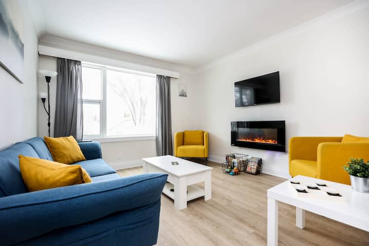 2 Bedroom, Off-street Parking & Free Laundry - Winnipeg