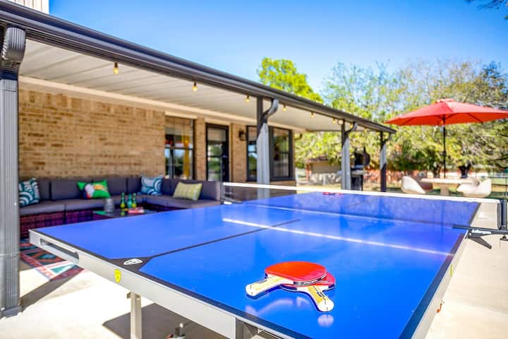 5bed Granbury Home With Hot Tub And Outdoor Games - Granbury, TX