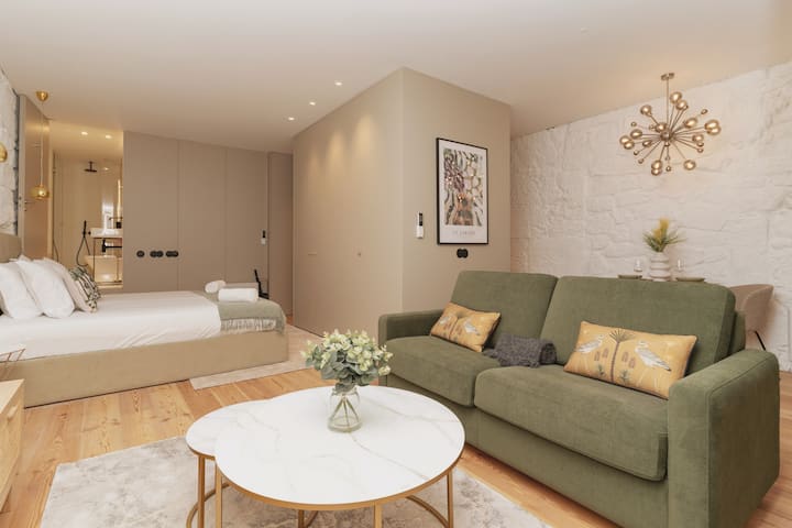 Glamorous Apartment In The Historic Centre - Porto