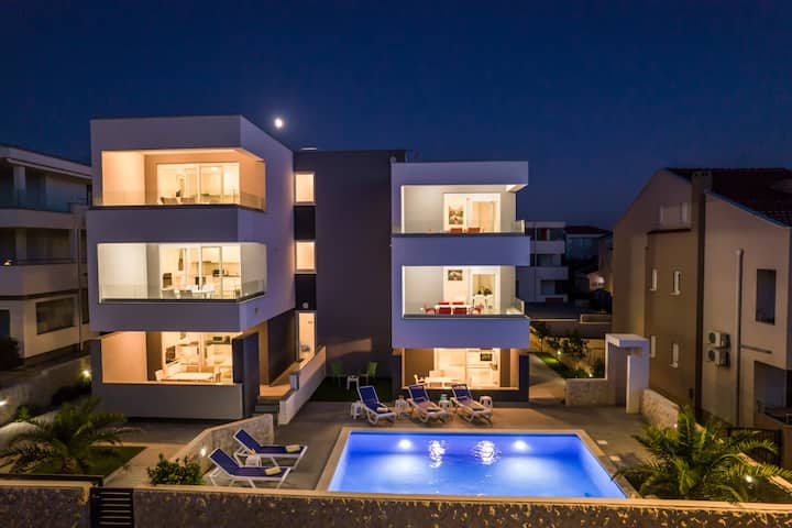 Villa Salis 6. Luxury Apartment With A Pool - Caska