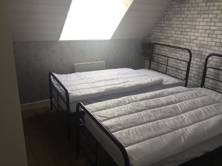 Chambre Cosy Dans Maison Atypique (Ancien Bar) - Miniac-Morvan