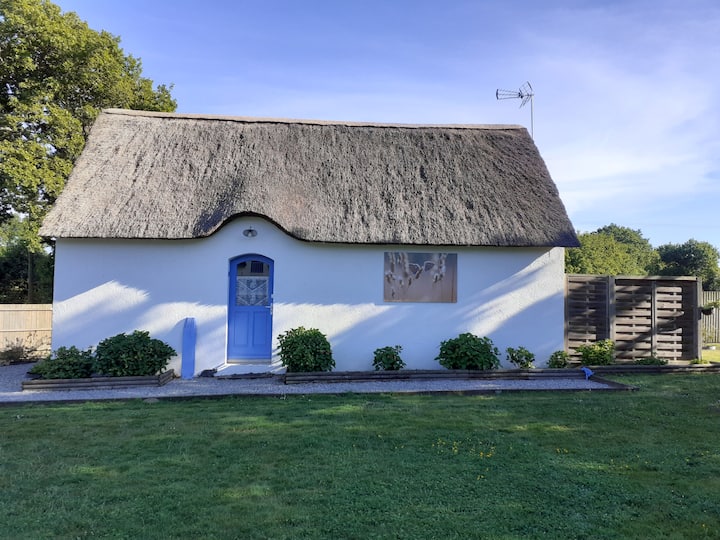 Chaumière En Brière Dans Belle Propriété  Au Calme - Saint-André-des-Eaux
