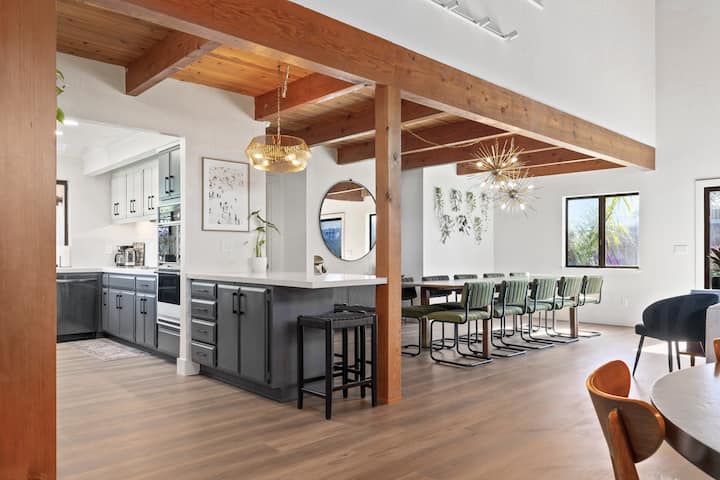 Westside Oasis In The Heart Of Town - Santa Cruz, CA