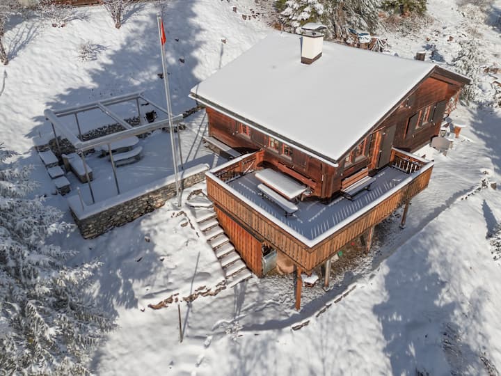 Alpen Retreat - Chalet In Malix - Canton des Grisons