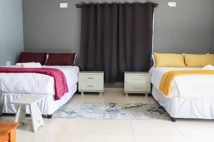 5 Bedroom Guest House In Dbn - Durban