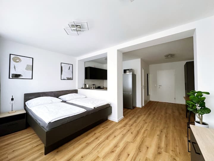 Cozy Double Bed Studio With Kitchen | Home2share - Telgte