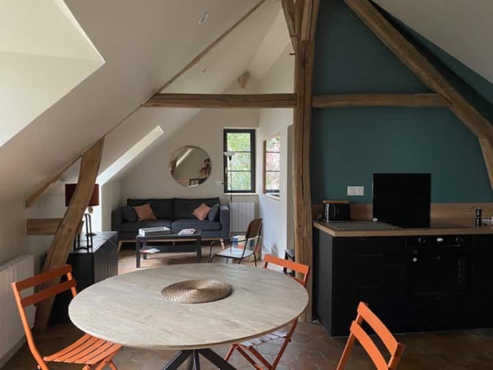 Studio Cosy Face Au Théâtre, Refait à Neuf - Chartres