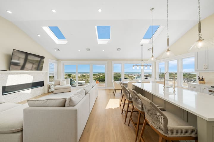 Ocean Panorama - Beachfront - 4 Bed / 4 Bath - Ocean City, NJ