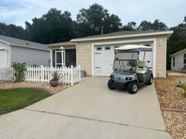 2 Bed / 2 Bath With Golf Cart - The Villages