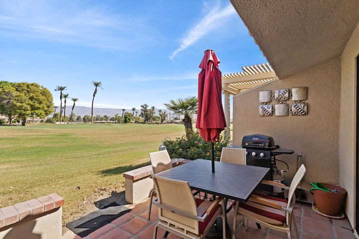 Paradise On The Green! - Palm Desert, CA