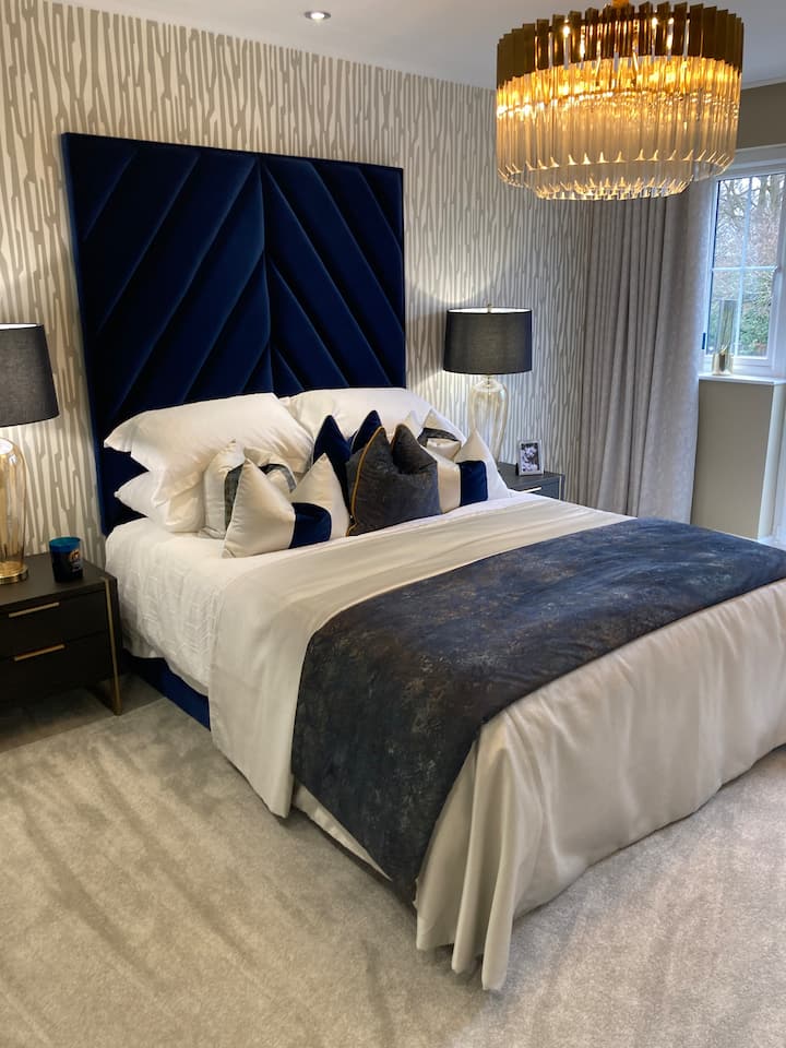 Warm Animal Friendly Home - East Kilbride