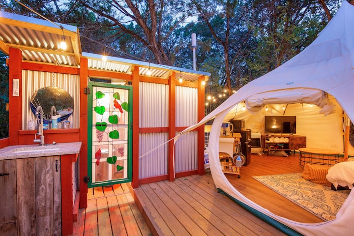 Casa De Yurt Austin - Lakeway, TX