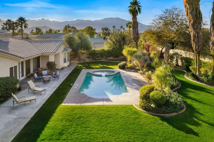 Spacious Desert Oasis - Rancho Mirage, CA