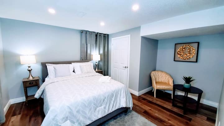 Cozy Suite, Private Basement, No Smokers - Hamilton