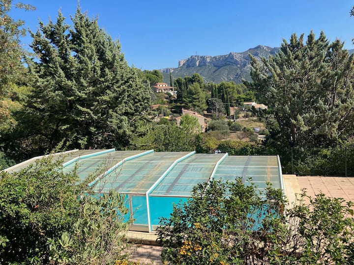 Rez De Villa Au Bord De La Piscine - Roquevaire