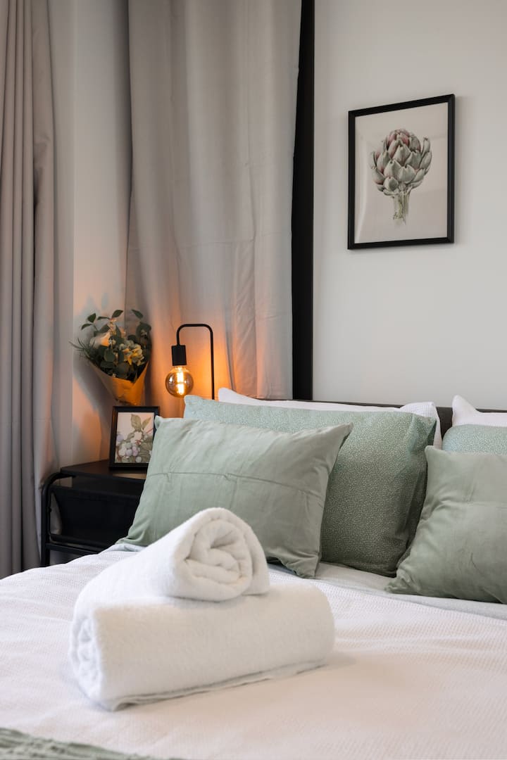 Essentia Apartment 2br, Near Surf' Paradise, Pool - Broadbeach