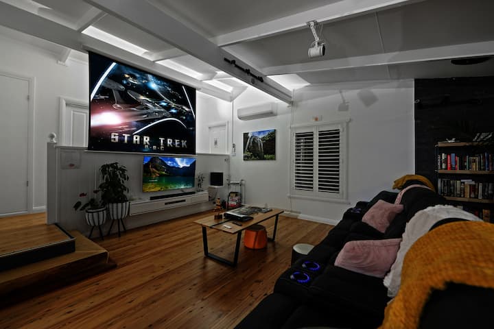 The Smart Retreat-voice Control Smart House - Katoomba