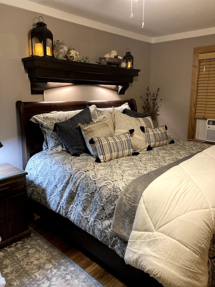 King Street Loft - Boone, NC