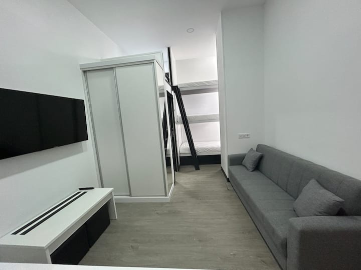 Cotrades 4 En San Blas-canillejas - Madrid